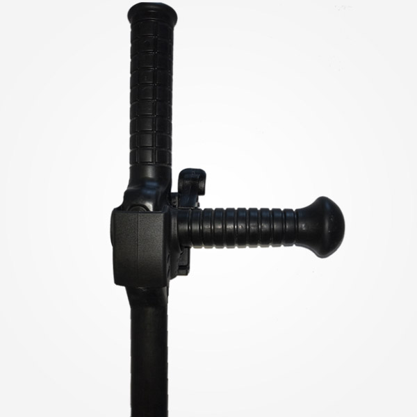 Porta tonfa que pefrmite alojar la tonfa en forma de corazón fácilmente